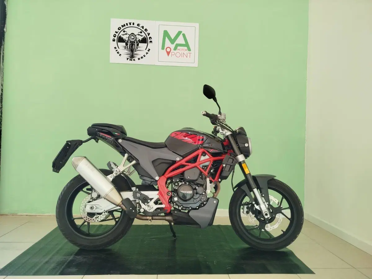 Vendo Swm Varez 125 (2022 - 23) usata a Ponte nelle Alpi (codice ...