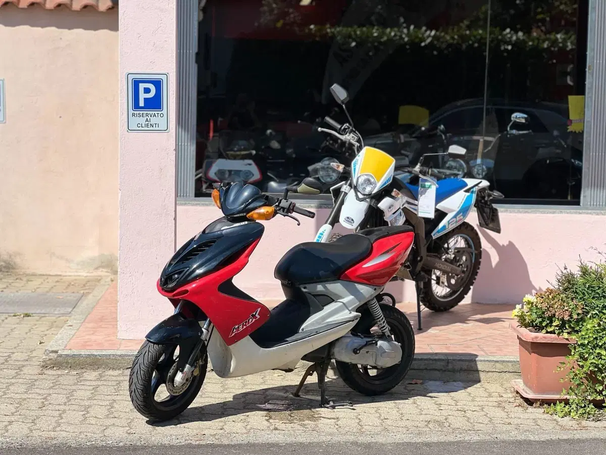 Vendo Yamaha Aerox 50 Max Cat (2000 - 02) usata a Riva presso Chieri ...