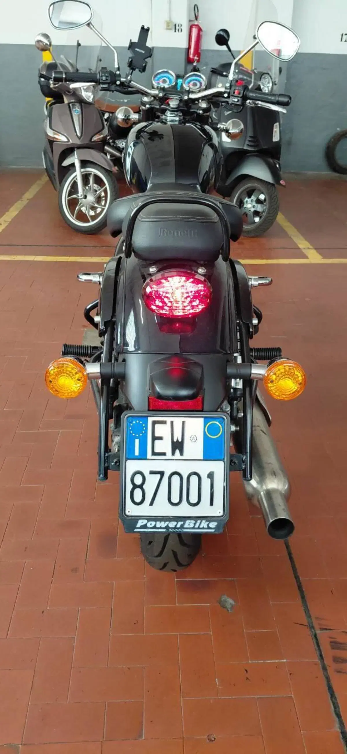 Vendo Benelli Imperiale 400 (2021 - 25) usata a Torino (codice 10029986 ...