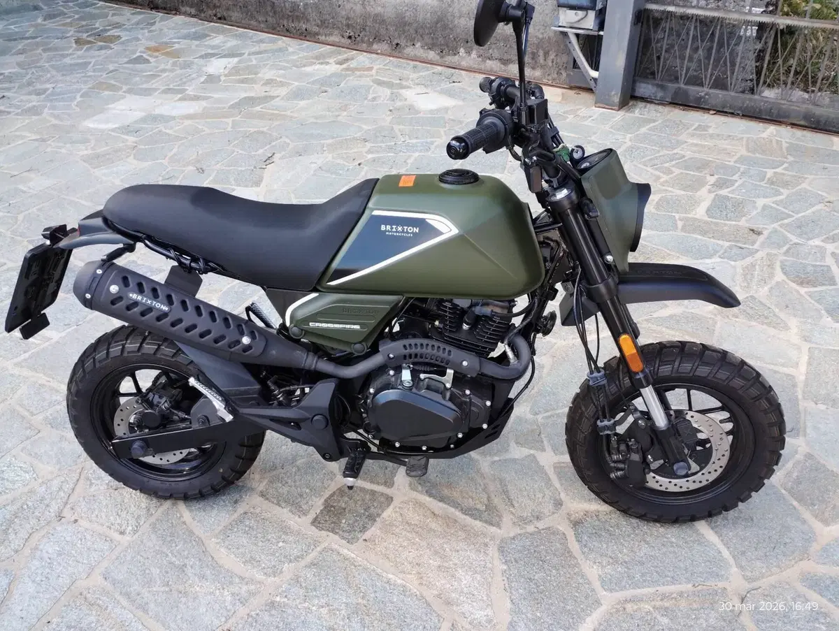Vendo Brixton Motorcycles Crossfire 125 XS (2021 - 26) usata a Sant ...