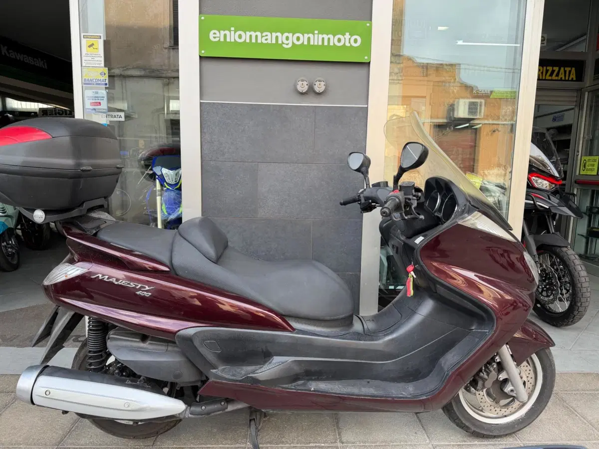 Vendo Yamaha Majesty 400 (2004 - 08) usata a Terracina (codice 10030161 ...
