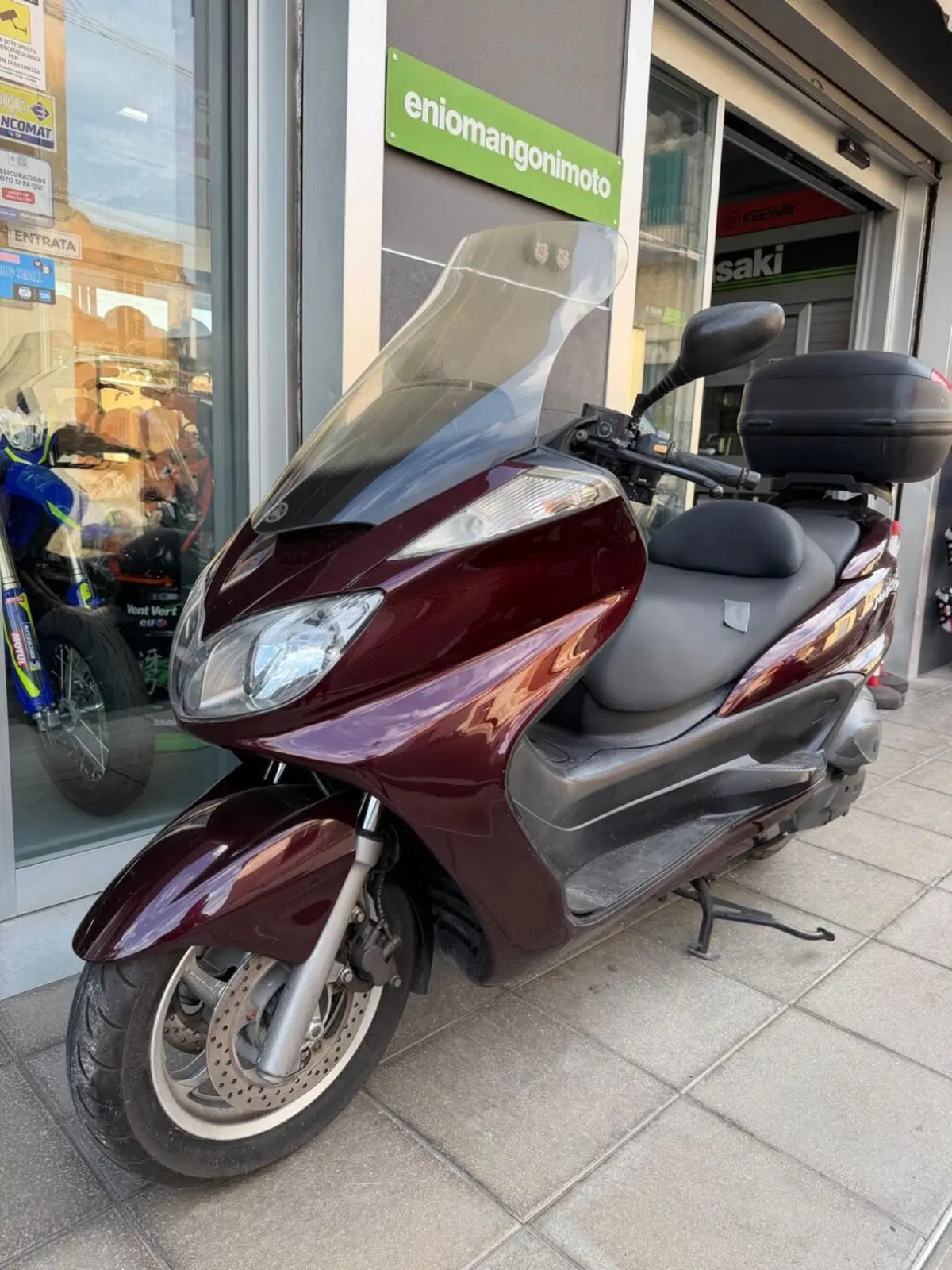 Vendo Yamaha Majesty 400 (2004 - 08) usata a Terracina (codice 10030161 ...