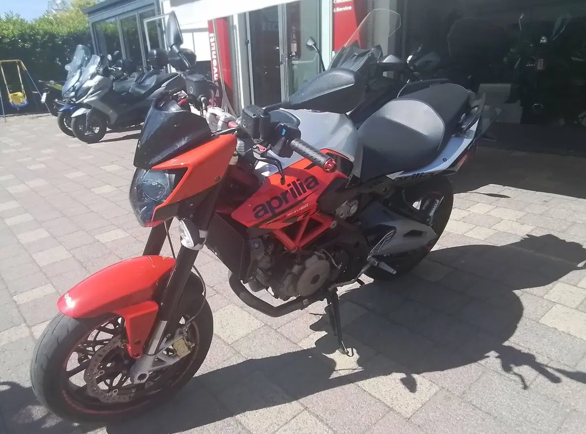 Vendo Aprilia Shiver 750 (2010 - 16) usata a Potenza (codice 10030319 ...