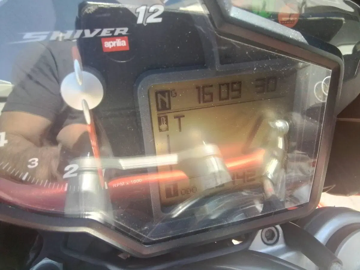 Vendo Aprilia Shiver 750 (2010 - 16) usata a Potenza (codice 10030319 ...