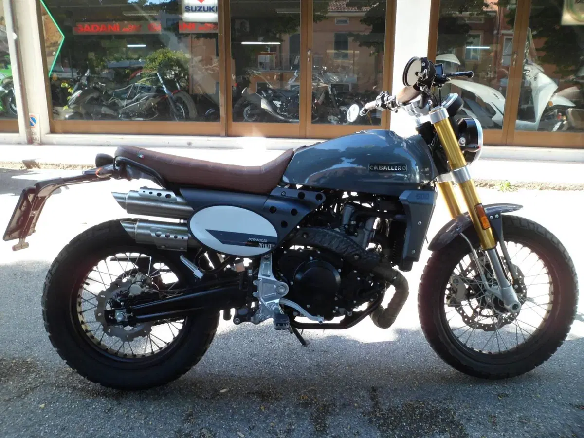 Vendo Fantic Motor Caballero 500 Scrambler Deluxe (2021 - 23) usata a ...