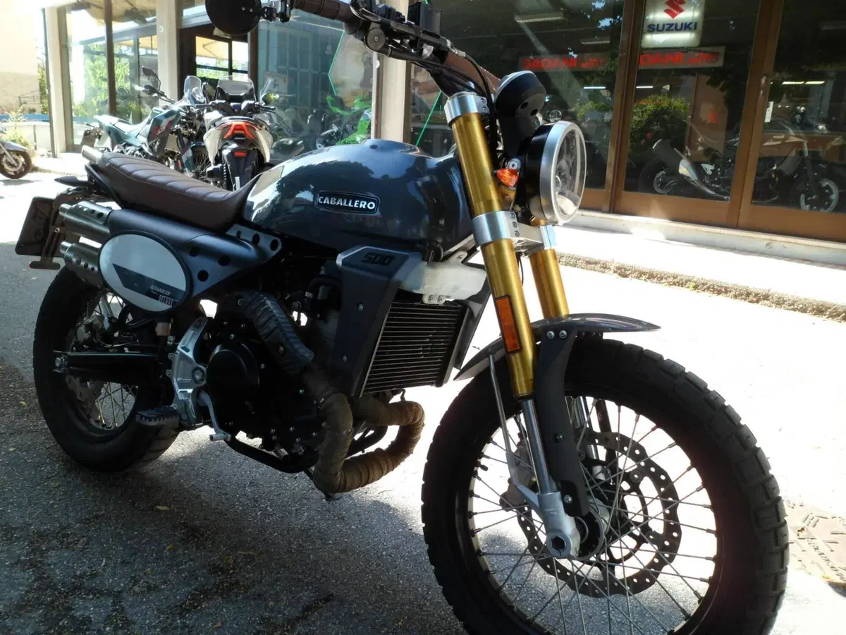Vendo Fantic Motor Caballero 500 Scrambler Deluxe (2021 - 23) usata a ...