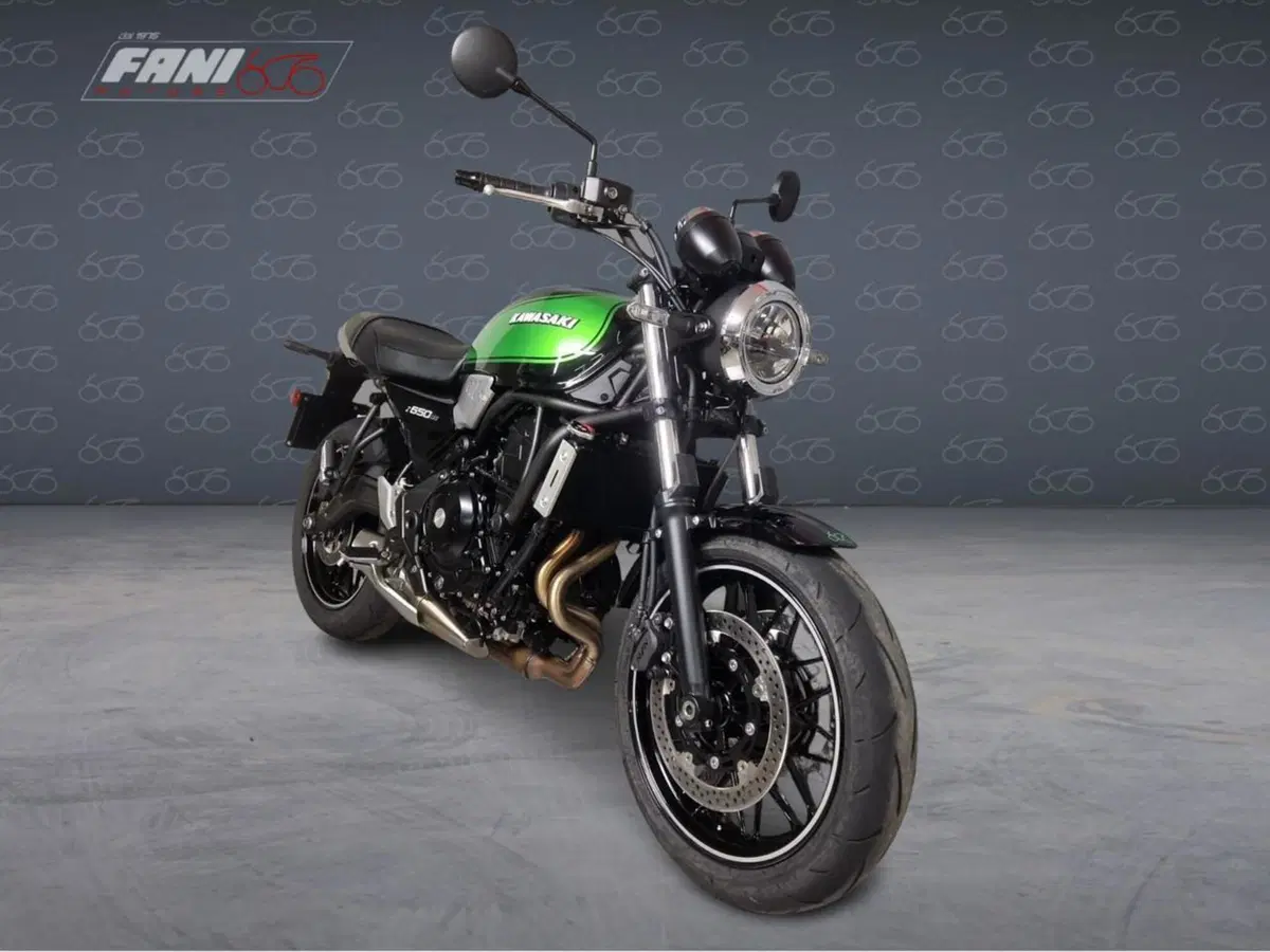 Vendo Kawasaki Z 650 RS (2025 - 26) usata a Firenze (codice 10030641 ...