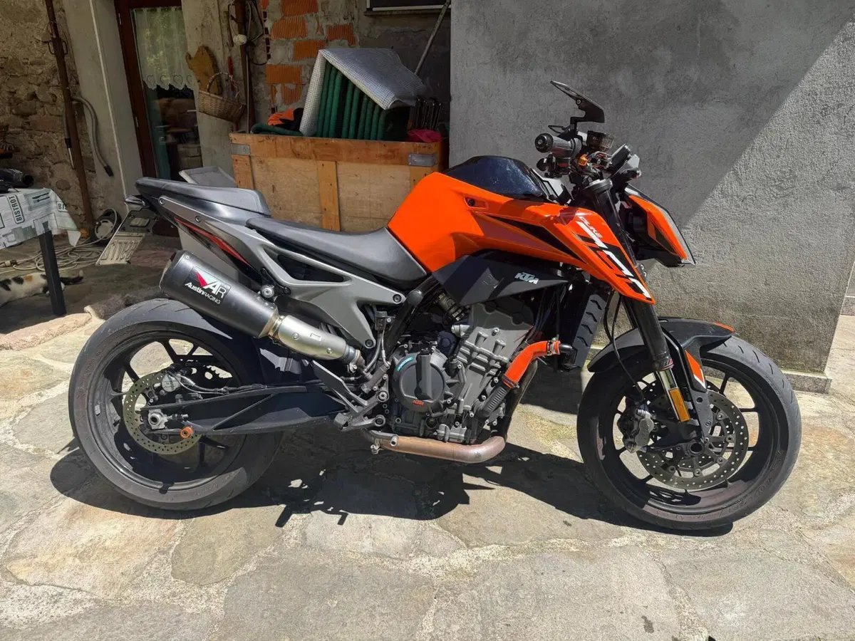 Vendo KTM 790 Duke L (2023 - 24) usata a Baveno (codice 10030796) - Moto.it