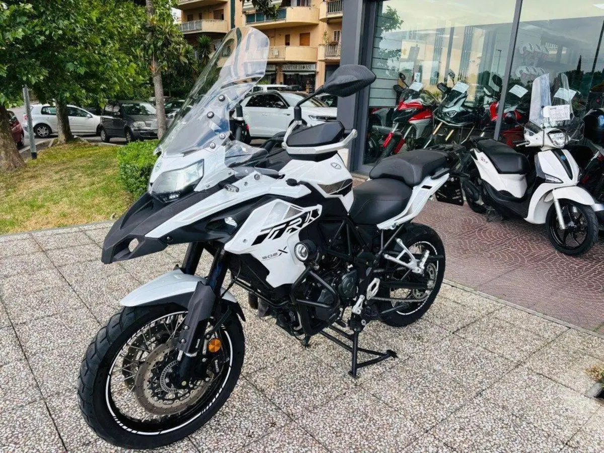Vendo Benelli TRK 502X (2021 - 26) usata a Guidonia Montecelio (codice ...