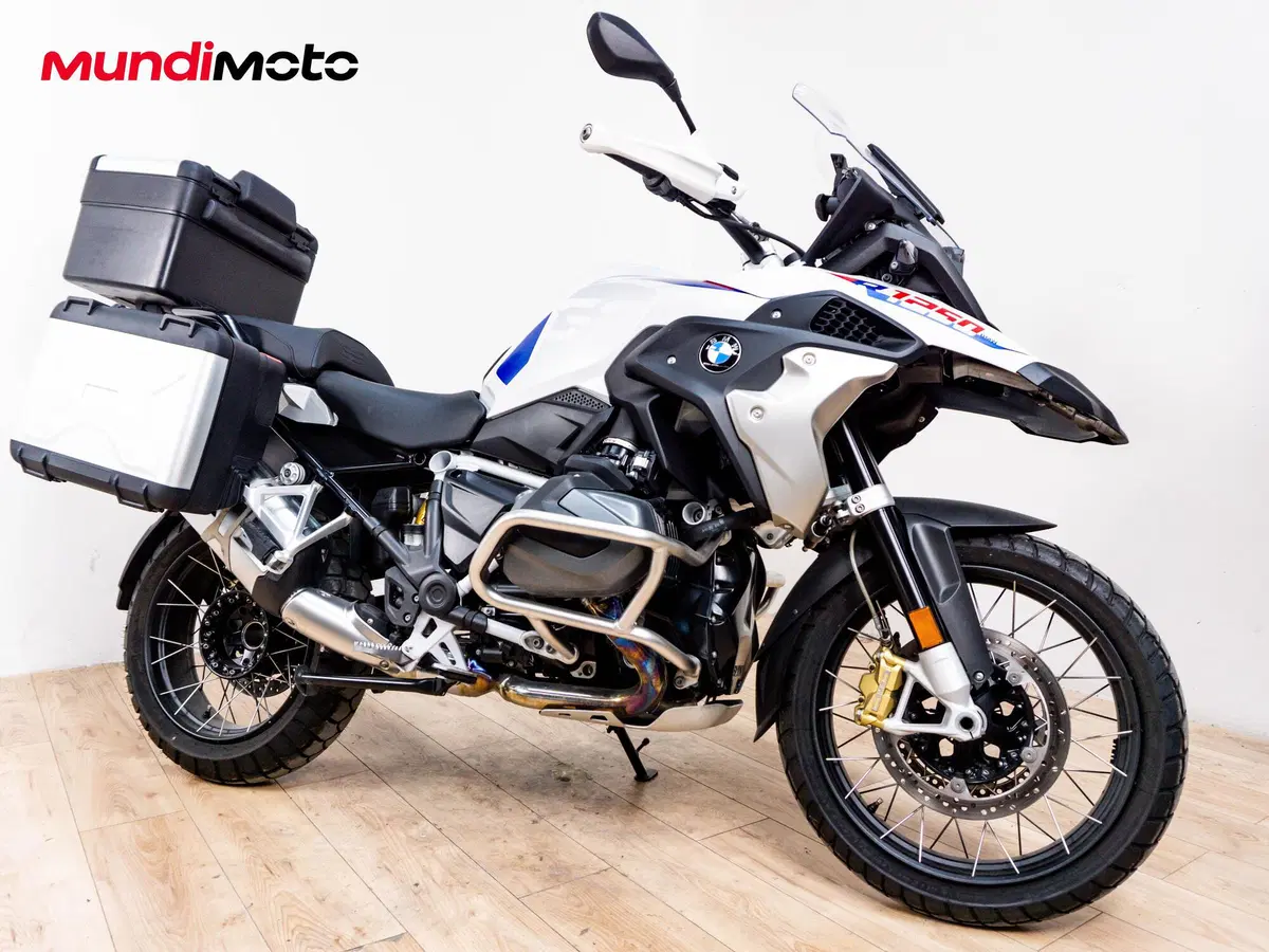 Vendo Bmw R 1250 GS (2021 - 24) usata a Firenze (codice 10031077) - Moto.it