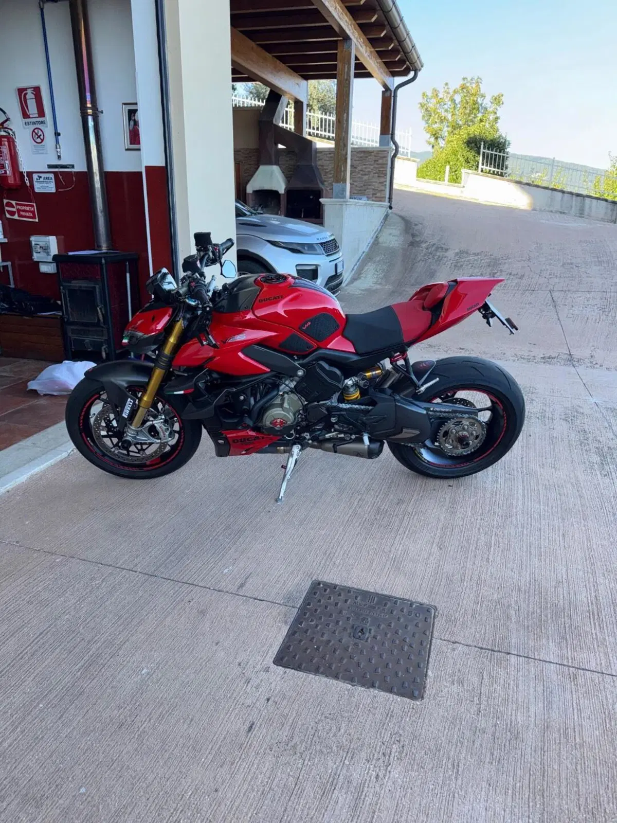 Vendo Ducati Streetfighter V4 S (2023 - 24) usata a Maltignano (codice ...