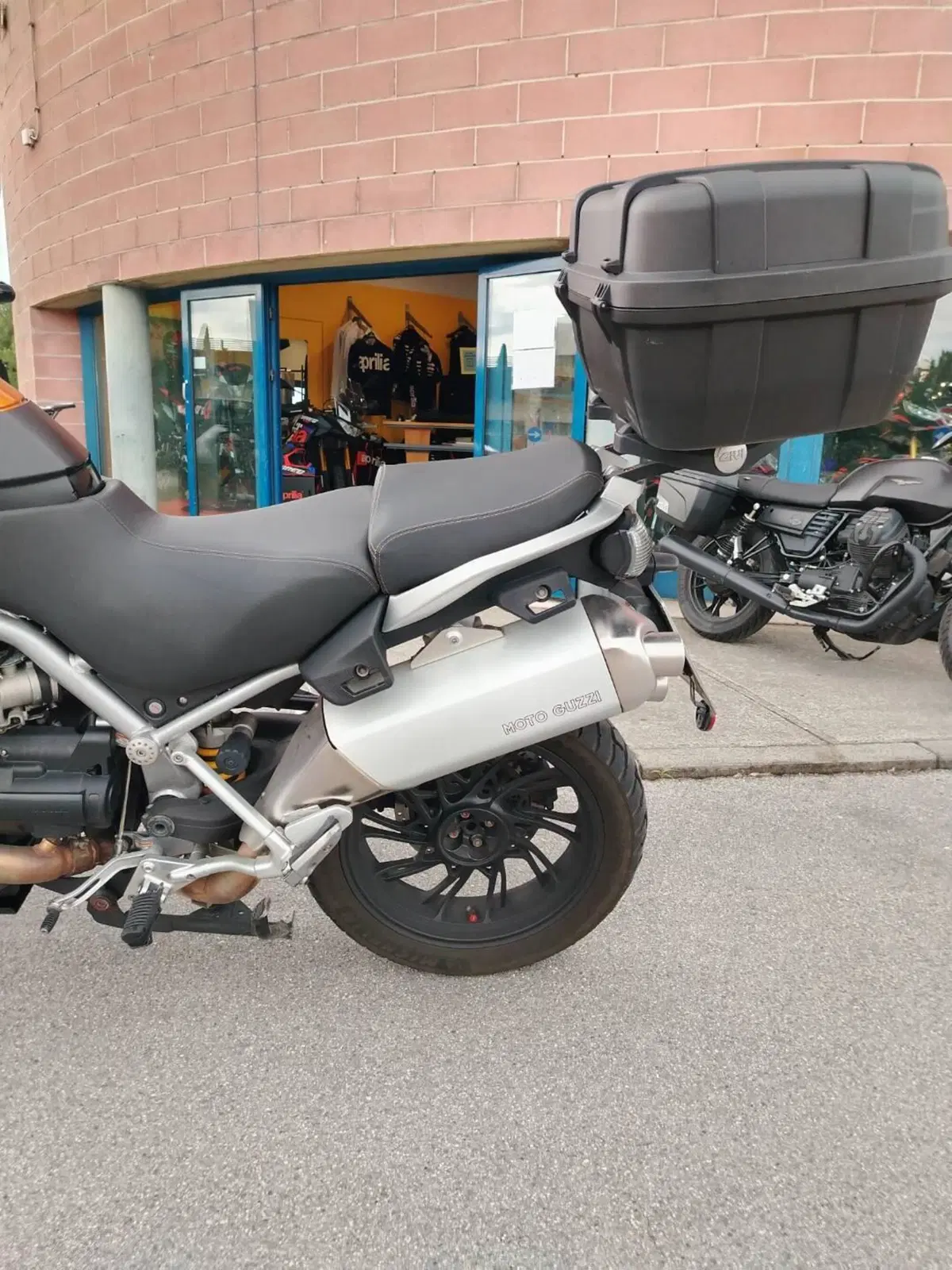 Vendo Moto Guzzi Sport 1200 4V (2009 - 12) usata a Monfalcone (codice ...