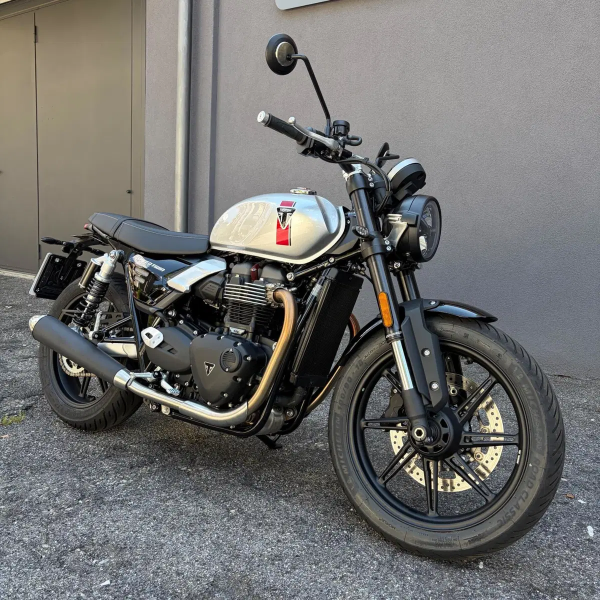 Vendo Triumph Speed Twin 900 (2025 - 26) usata a Desio (codice 10033805 ...