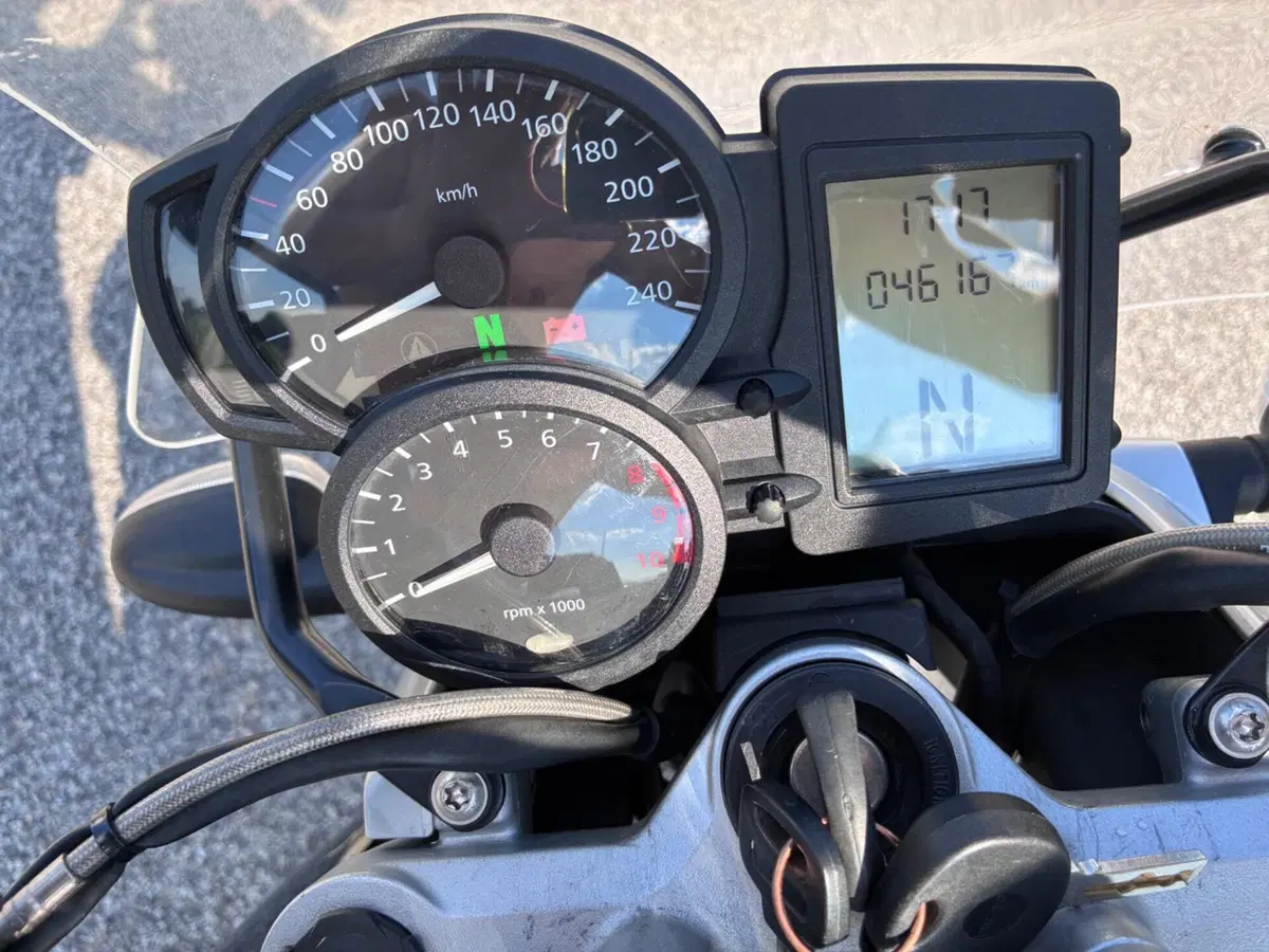 Vendo Bmw R 1200 R (2006 - 11) usata a Ferrara (codice 10034293) - Moto.it