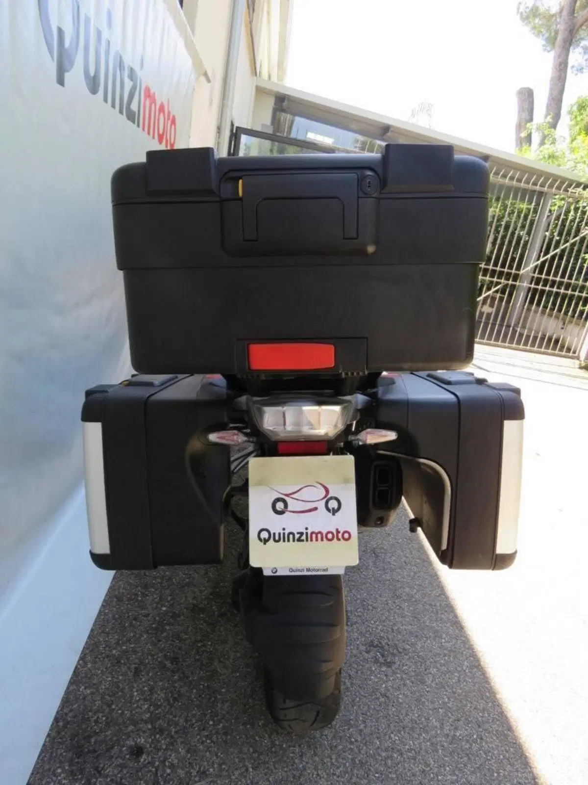 Vendo Bmw R 1250 GS (2021 - 24) usata a Viterbo (codice 10034671) - Moto.it