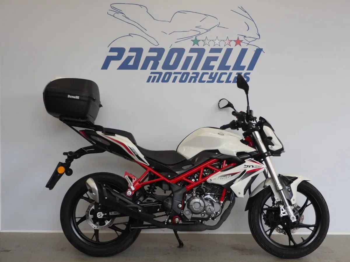 Vendo Benelli BN 125 (2021 - 25) usata a Gavirate (codice 10034866 ...