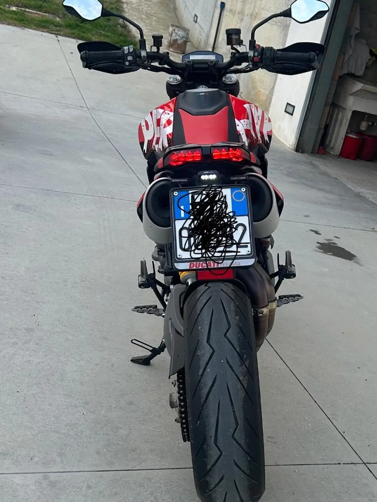Vendo Ducati Hypermotard 950 RVE (2022 - 25) usata a Capestrano (codice ...