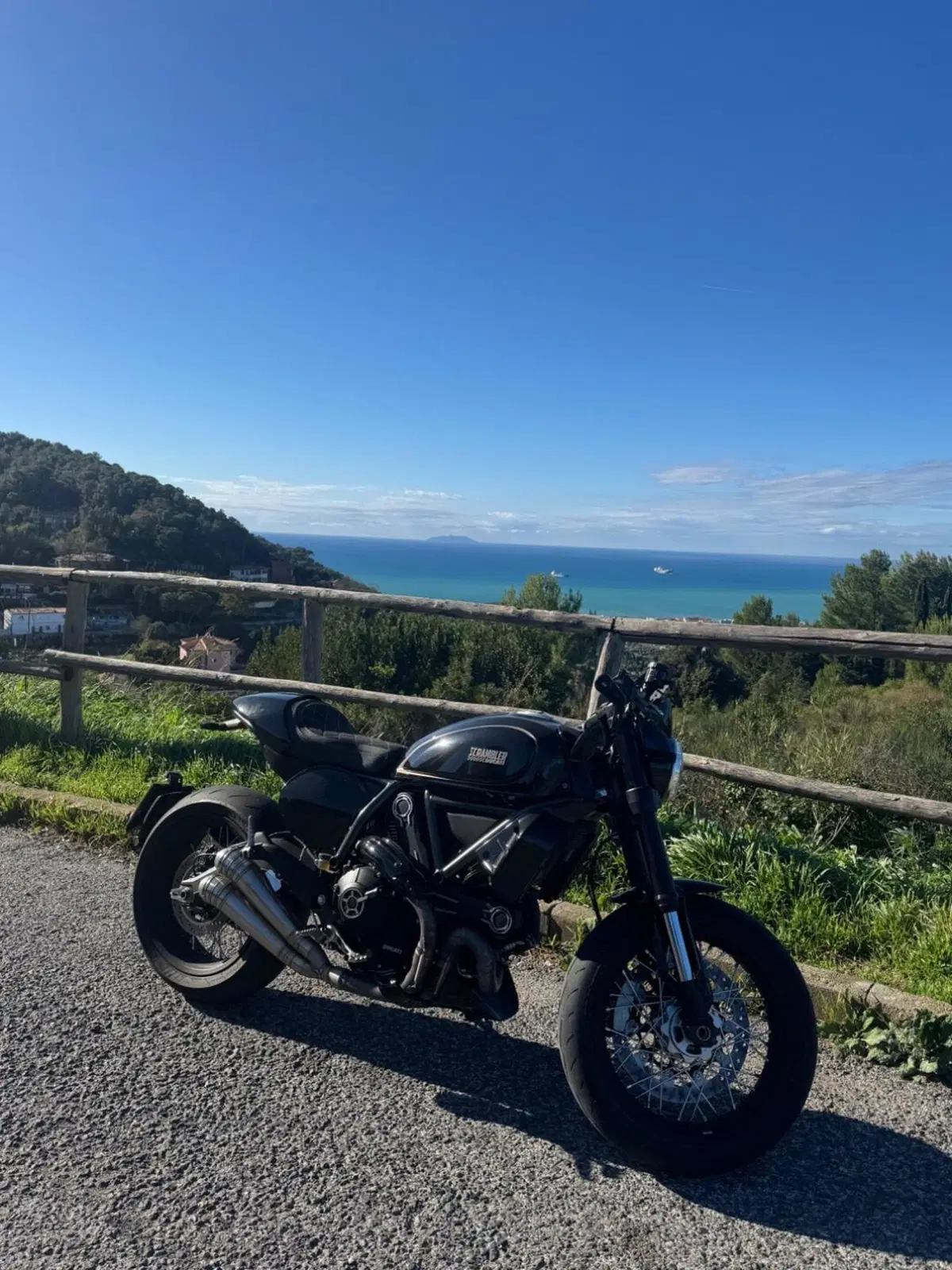 Vendo Ducati Scrambler 800 Cafè Racer (2017 - 21) usata a Livorno ...