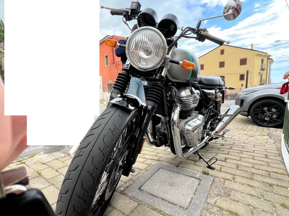 Vendo Royal Enfield Interceptor 650 (2021 - 26) usata a Paola (codice ...
