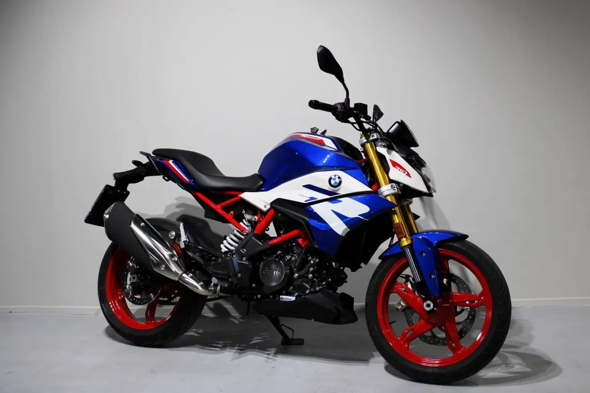 Vendo Bmw G 310 R (2021 - 25) usata a Torre del Greco (codice 10037535 ...
