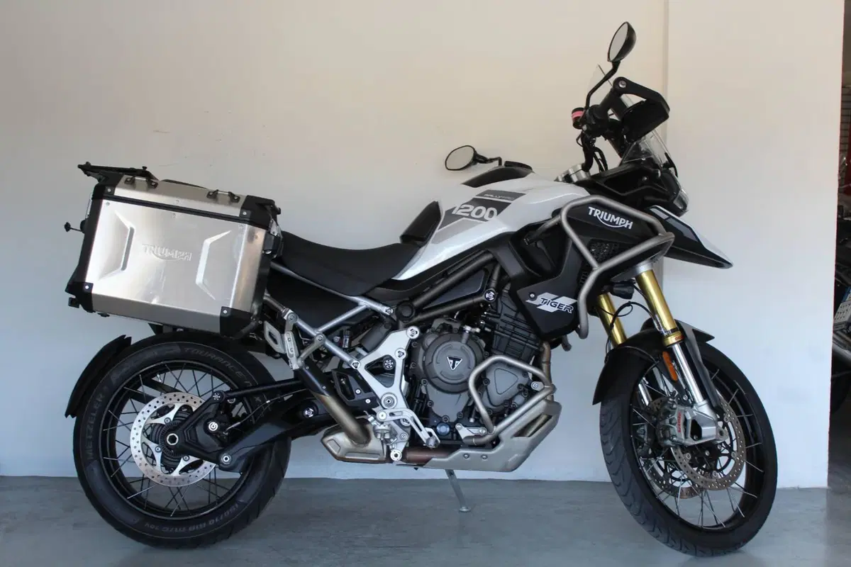 Vendo Triumph Tiger 1200 Rally Pro (2022 - 23) usata a Dogliani (codice ...