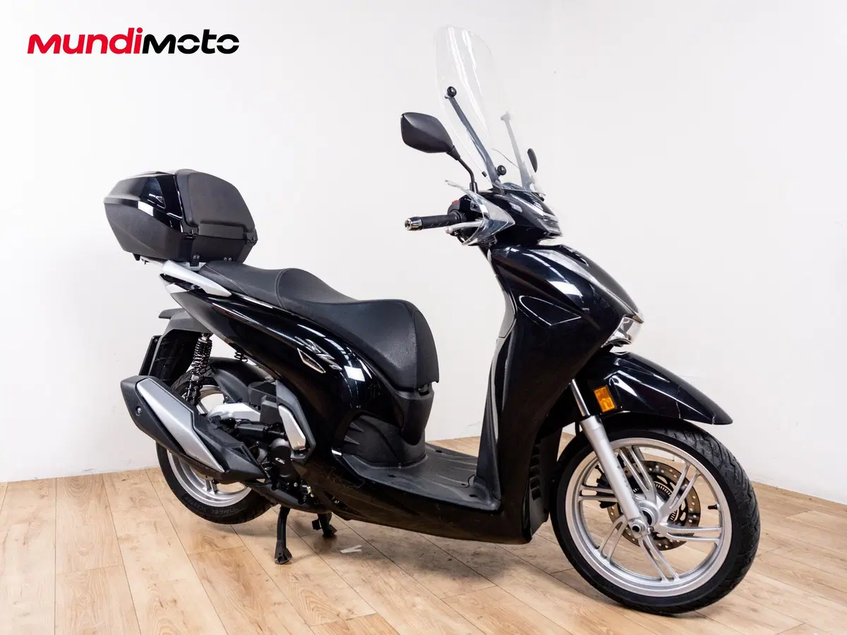 Vendo Honda SH 350i Sport (2025 - 26) usata a Firenze (codice 10038043 ...