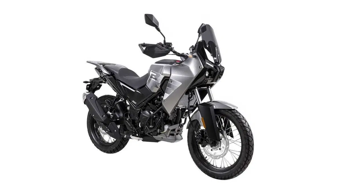 Sym NH-R 125, catalogo e listino prezzi - Moto.it