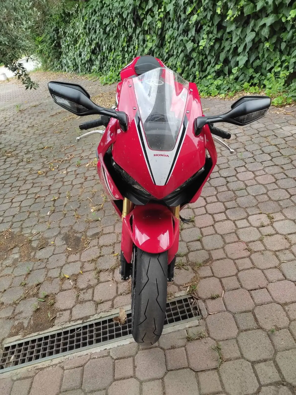 Vendo Honda CBR 1000 RR Fireblade (2017 - 19) usata a Cepagatti (codice ...