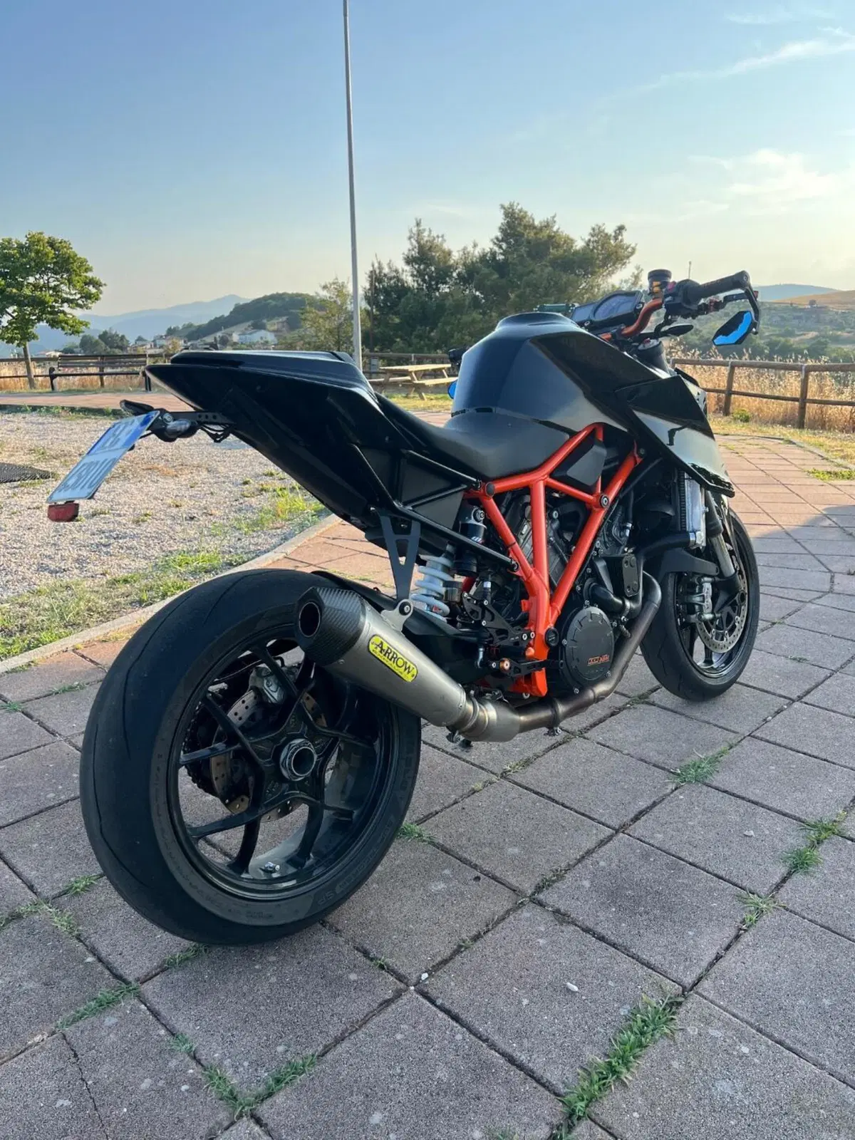 Vendo KTM 1290 Super Duke R SE ABS (2016) usata a Acquaviva Collecroce ...