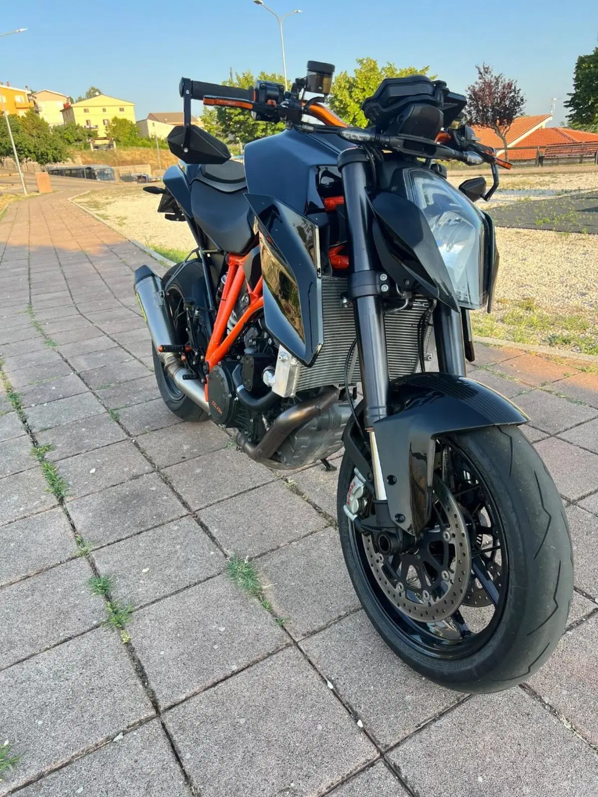 Vendo KTM 1290 Super Duke R SE ABS (2016) usata a Acquaviva Collecroce ...