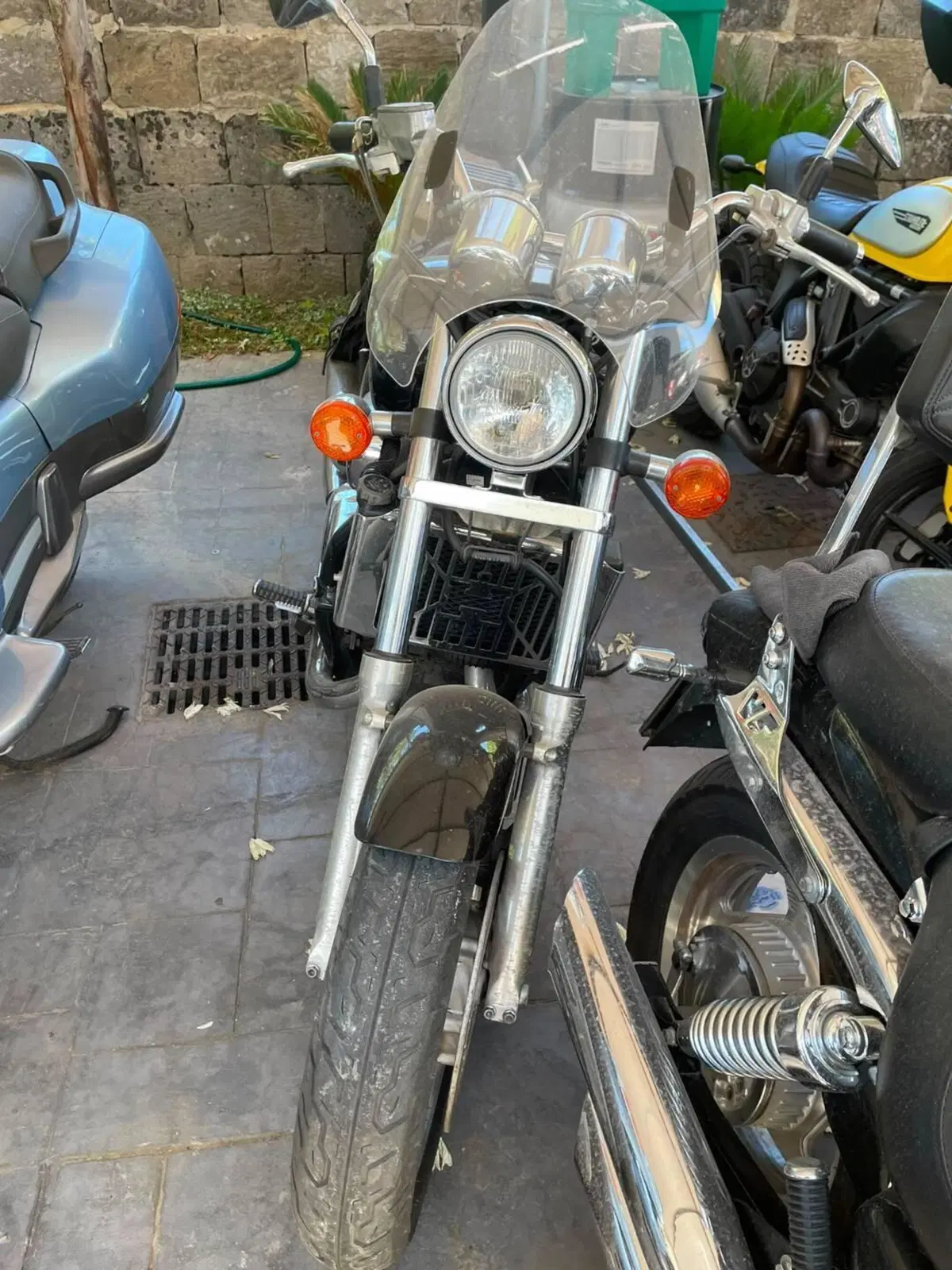 Vendo Honda VT 750 C Shadow Monotone (1997 - 01) usata a Sant'Egidio ...