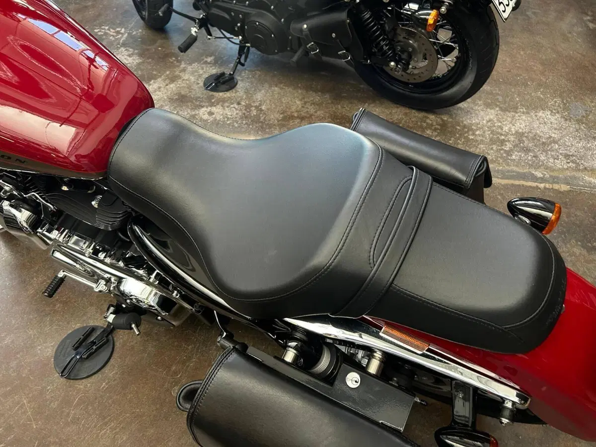 Vendo Harley-Davidson 1200 Custom (2018 - 20) - XL1200C usata a Torino ...