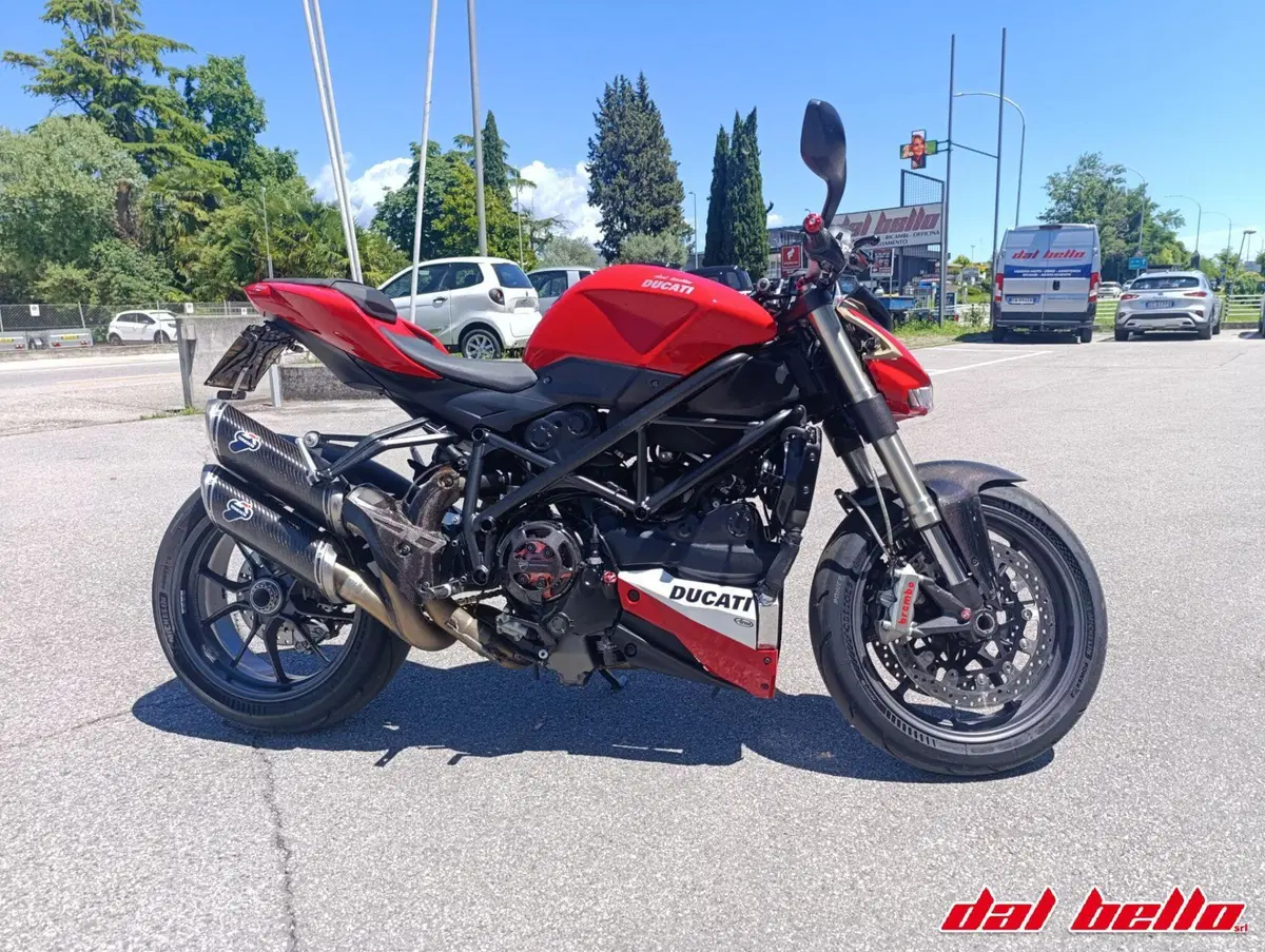 Vendo Ducati Streetfighter (2009 - 12) usata a Conegliano (codice ...