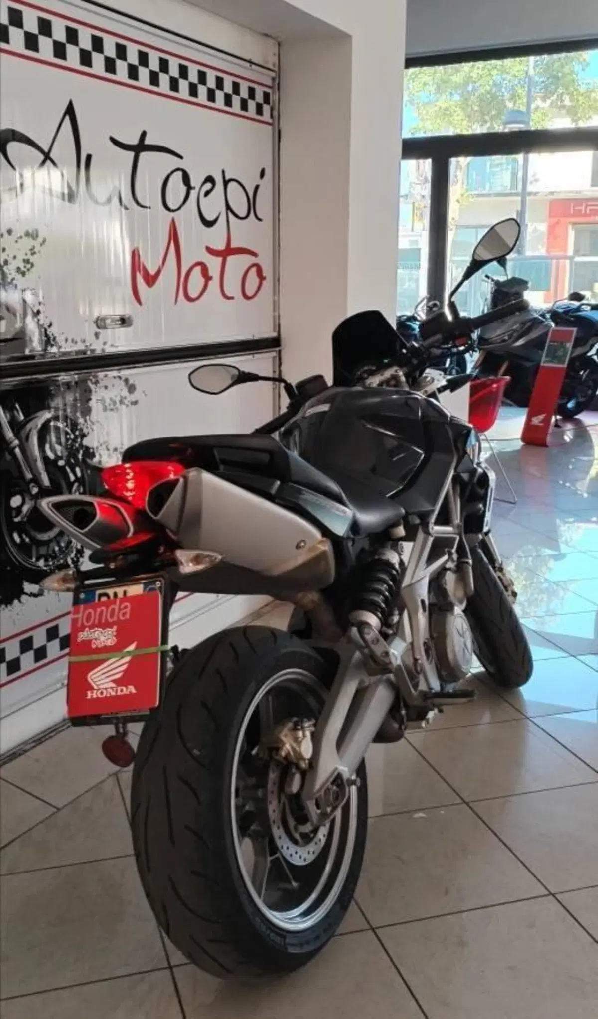 Vendo Aprilia Shiver 750 ABS (2010 - 17) usata a Pescara (codice ...