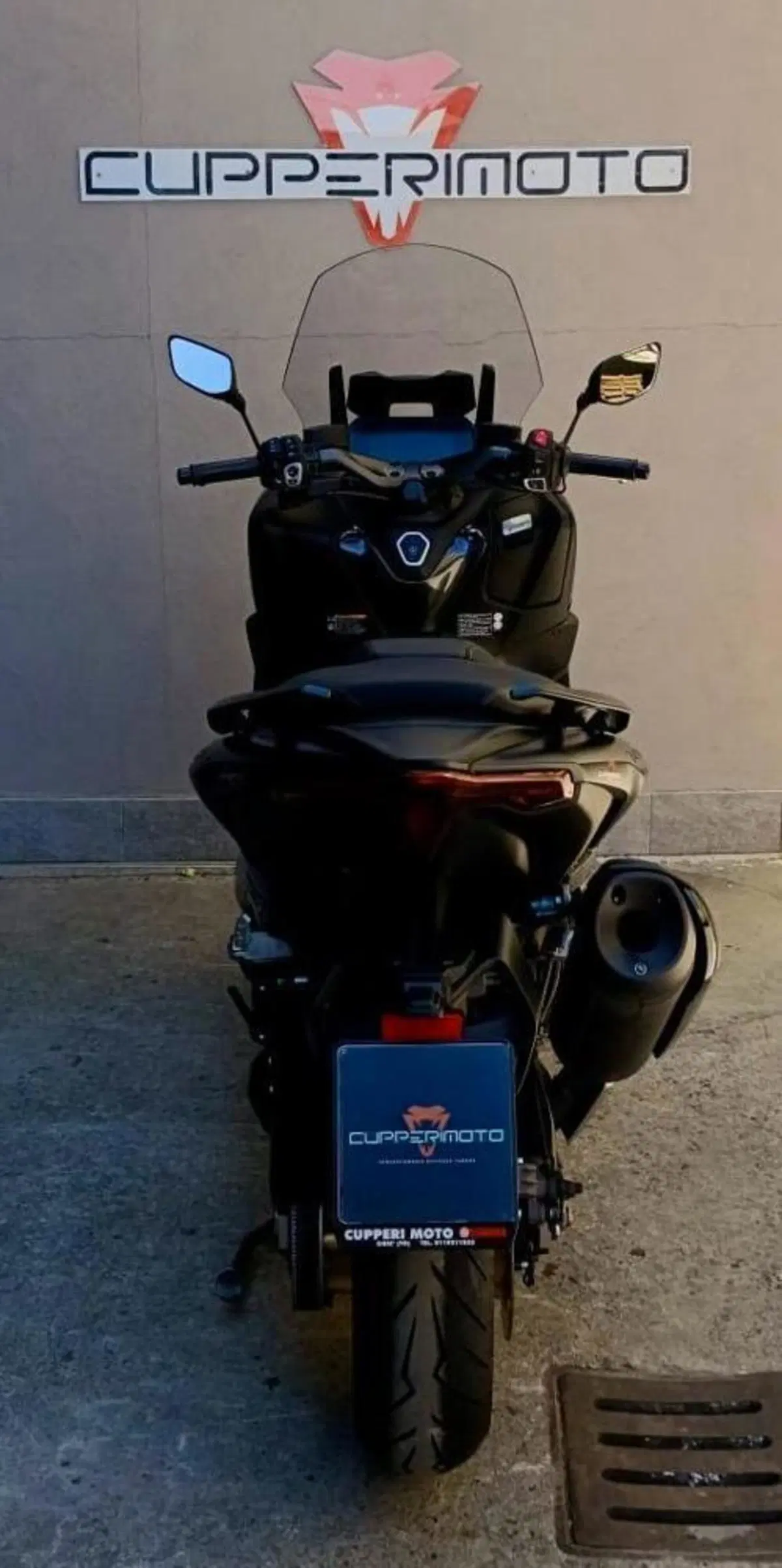 Vendo Yamaha T-Max 560 Tech Max (2022 - 24) usata a Cirie' (codice ...