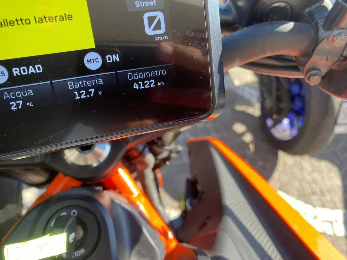 Vendo KTM 390 Duke (2024 - 25) usata a Capua (codice 10040966) - Moto.it