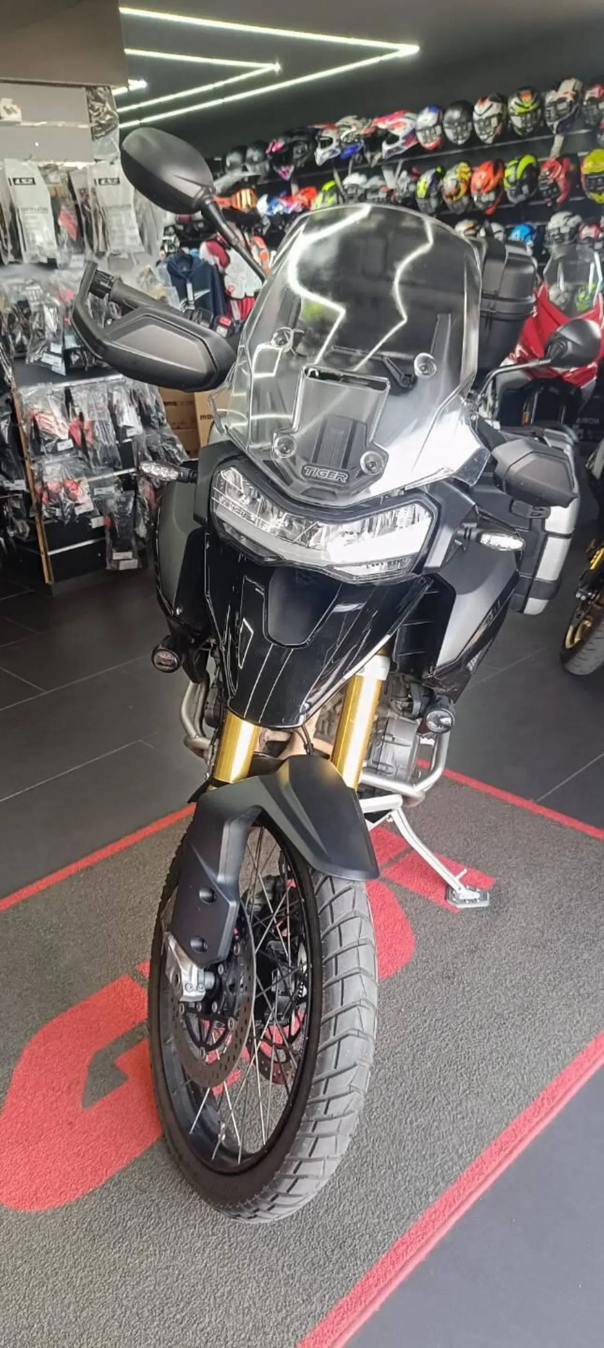 Vendo Triumph Tiger 1200 Rally Pro (2022 - 23) usata a Luzzi (codice ...
