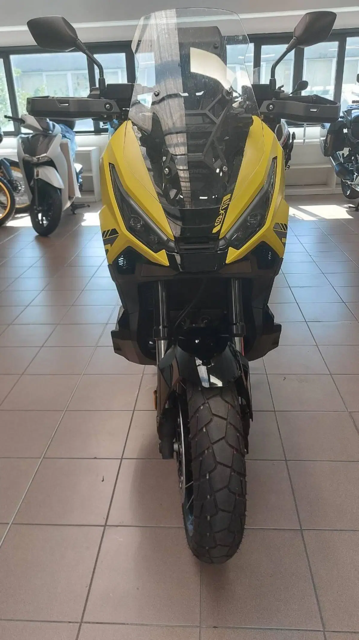 Vendo Honda X-ADV 750 (2025 - 26) usata a Parma (codice 10042383) - Moto.it