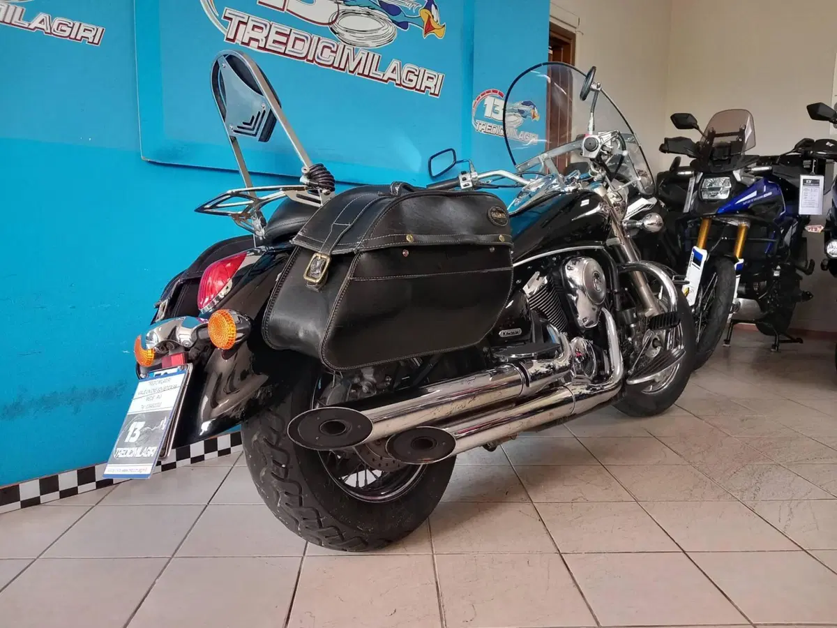 Vendo Kawasaki Vulcan VN 900 Classic (2006 - 10) usata a Mede (codice ...