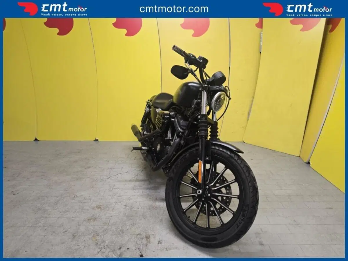Vendo Harley-Davidson 883 Iron (2014 - 16) - XL 883N usata a Merate ...