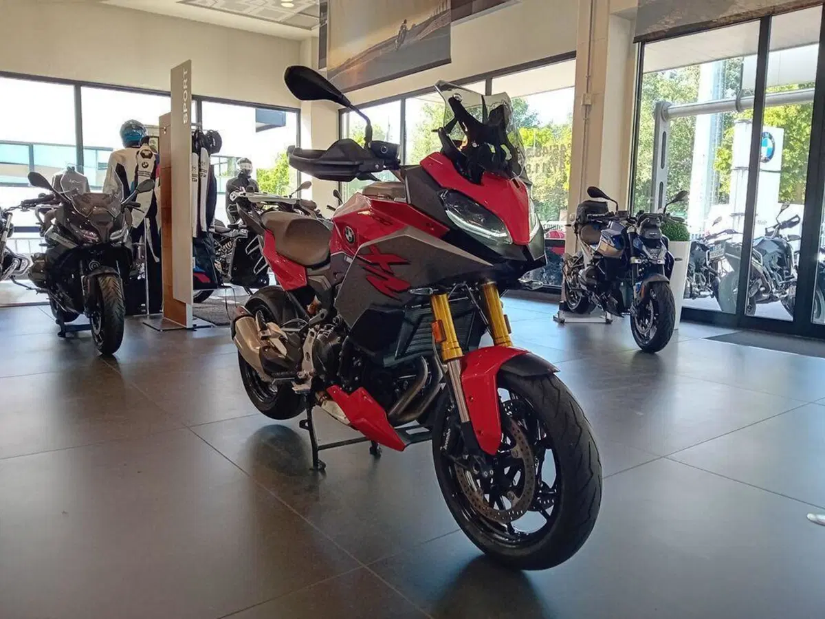 Vendo Bmw F 900 XR (2020 - 24) usata a Correggio (codice 10043846 ...