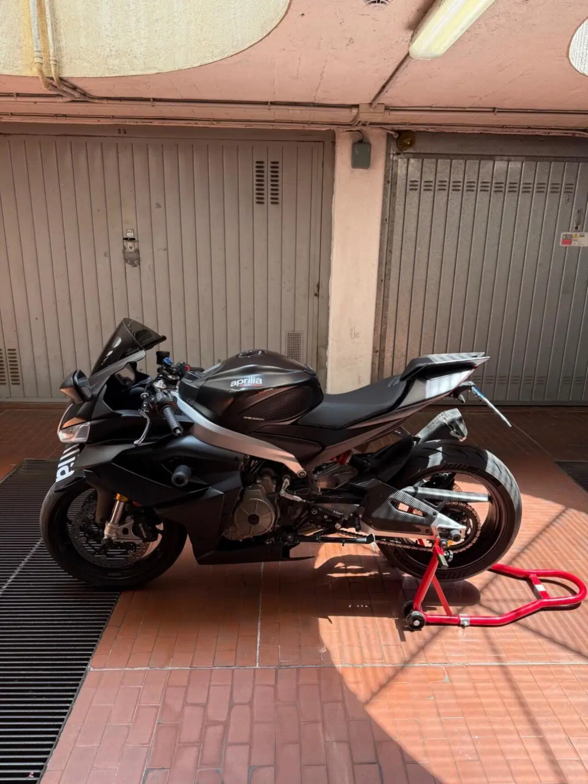 Vendo Aprilia RS 660 (2020 - 24) usata a Milano (codice 10043888) - Moto.it