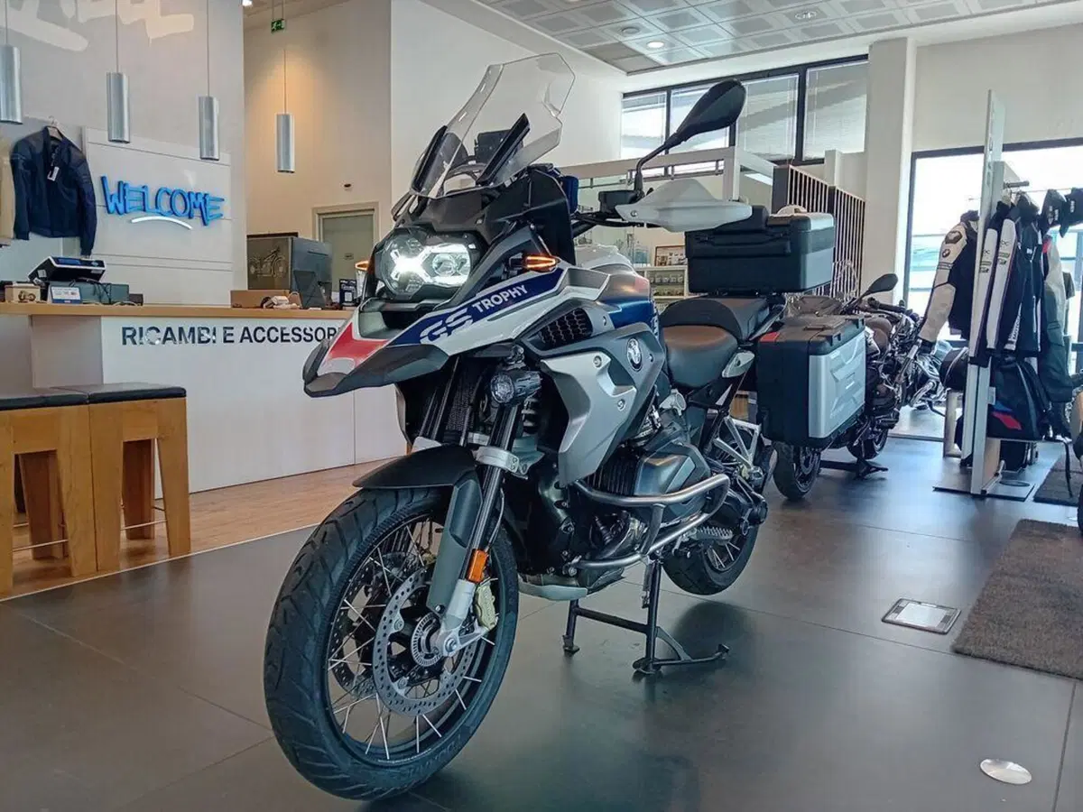 Vendo Bmw R 1250 GS (2021 - 24) usata a Correggio (codice 10045052 ...