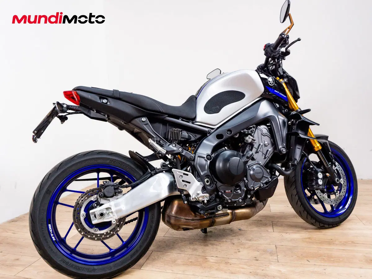 Vendo Yamaha MT-09 SP (2024 - 26) usata a Catania (codice 10045178 ...