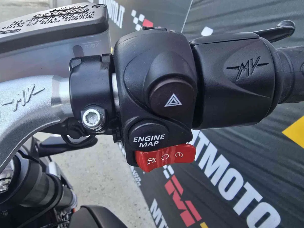 Vendo MV Agusta Dragster 800 RR (2018 - 20) usata a Badia Pavese ...