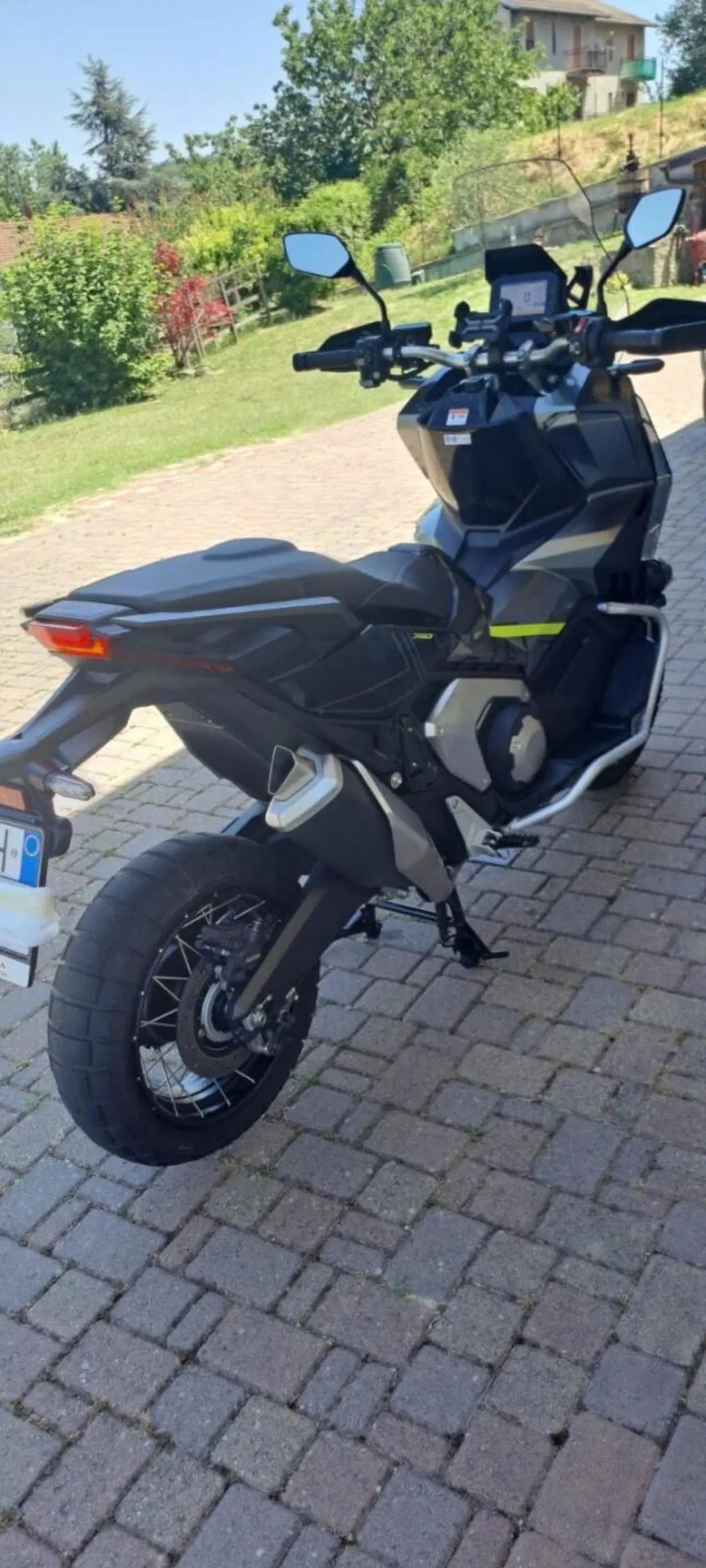 Vendo Honda X-ADV 750 DCT Gravel (2021 - 24) usata a Belforte ...