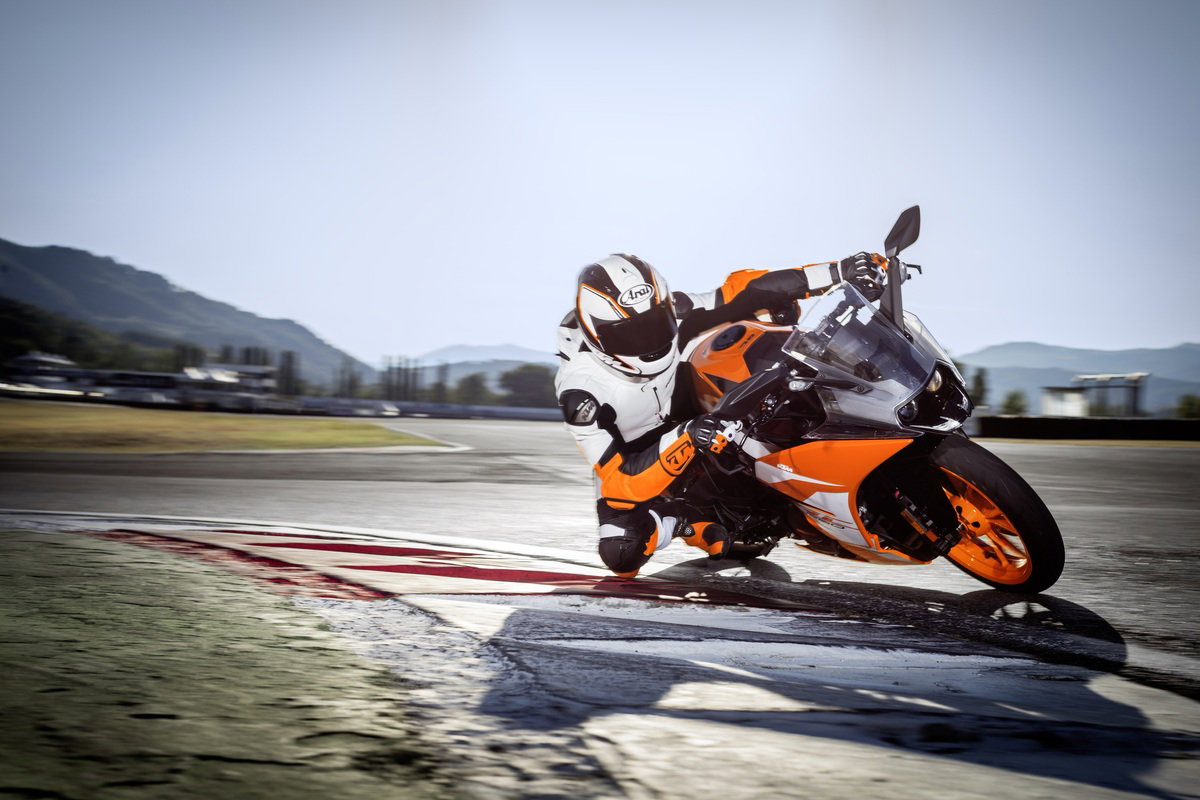KTM RC 250, catalogo e listino prezzi - Moto.it